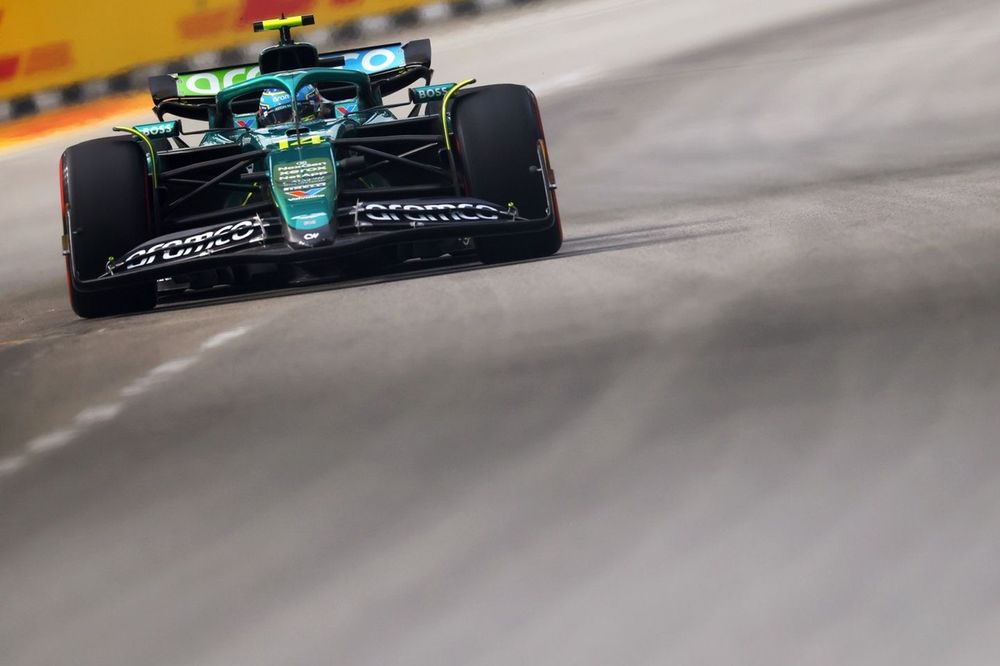 Alonso sorprende y lidera la FP1 de Singapur F1 con Leclerc y ...