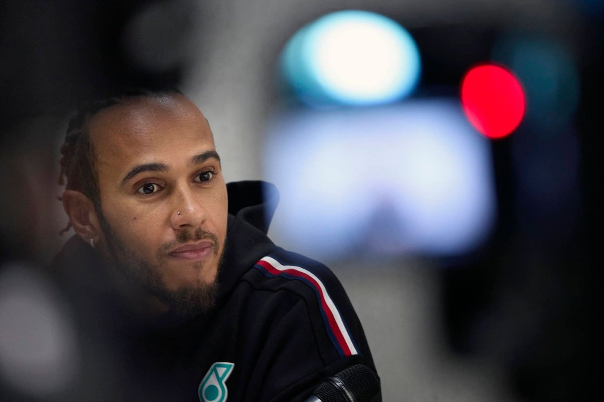 Praat mee: Wat vind jij van de overstap van Hamilton naar Ferrari