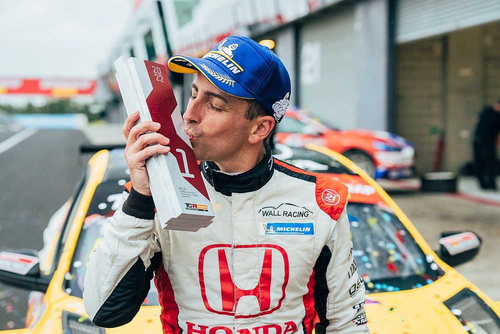 "I felt helpless": D'Alberto relives tense TCR finale