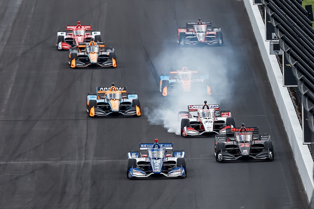 Auto Race Start Photos