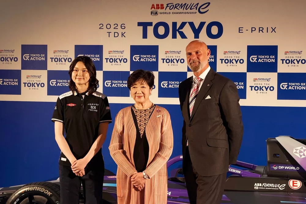 ”夜遊びしよう。”初のナイトレース開催となる東京フォーミュラE、小池都知事＆ドッズCEOがPR「隅田川の花火に負けない、素晴らしいレースを ...