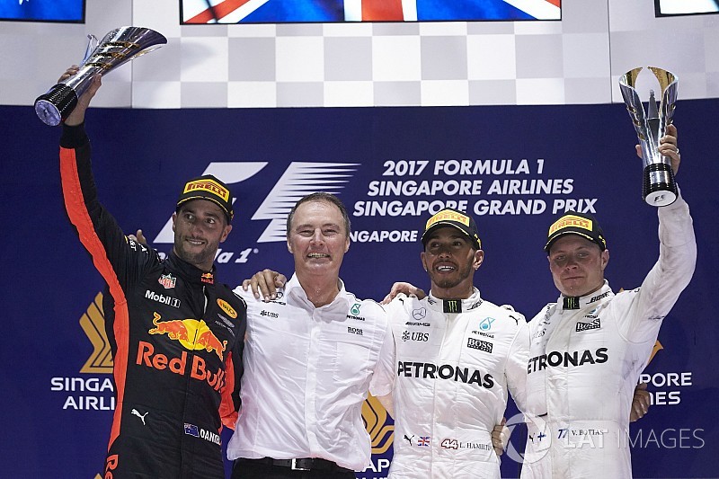 Singapur GP: Ferrari kabus yaşadı, Hamilton kazanarak büyük avantaj ...
