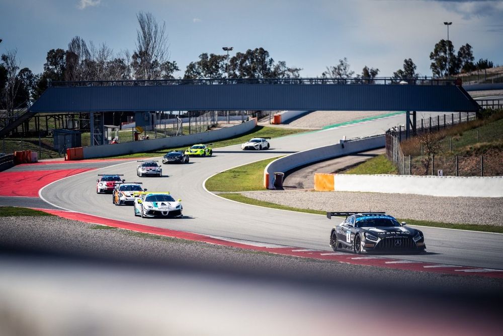 GT Winter Series Barcelona: Wiebelhaus untouchable as Heyer and ...