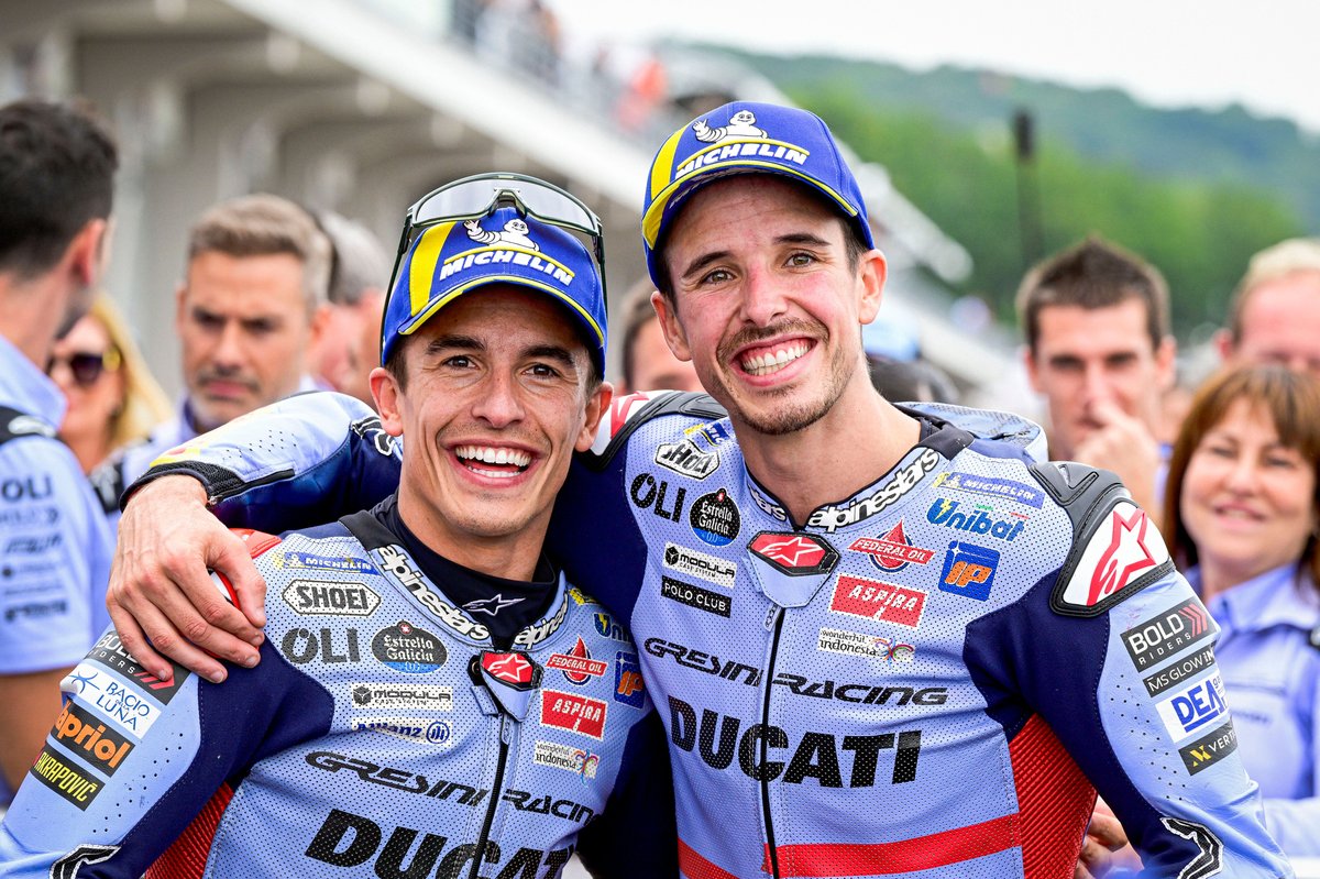 Los hermanos Márquez rompen un hito histórico de 27 años en MotoGP