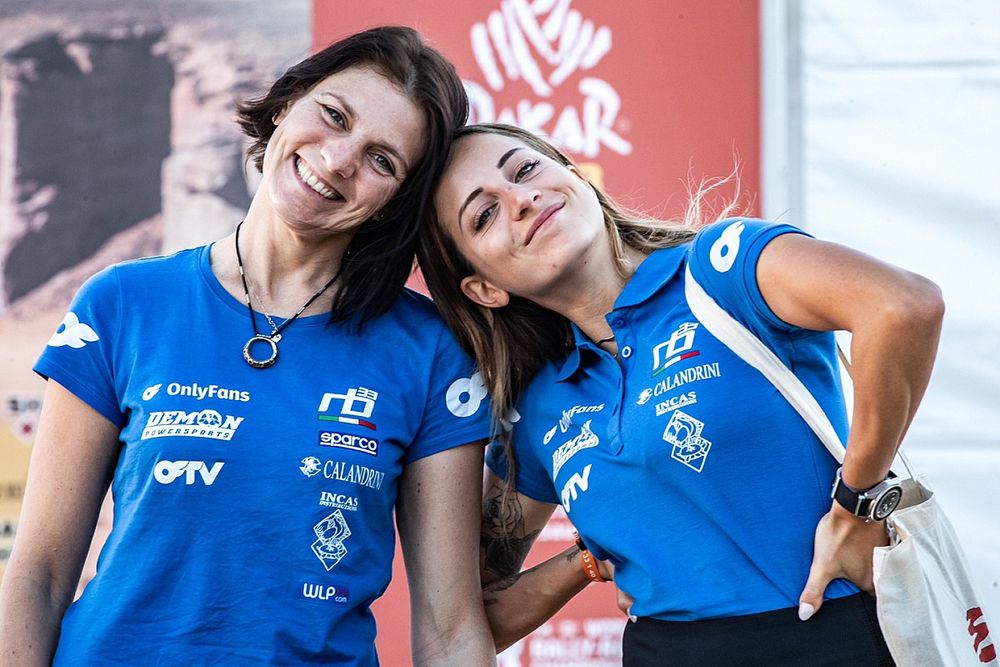 Dakar | Rebecca Busi, dalla Classic alla T4 con un equipaggio tutto rosa