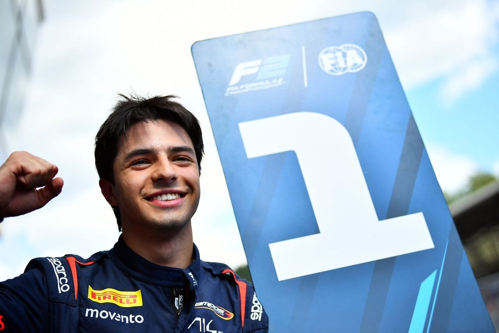 F2 Hungría: Victoria de infarto de Pepe Martí a la defensiva en la sprint