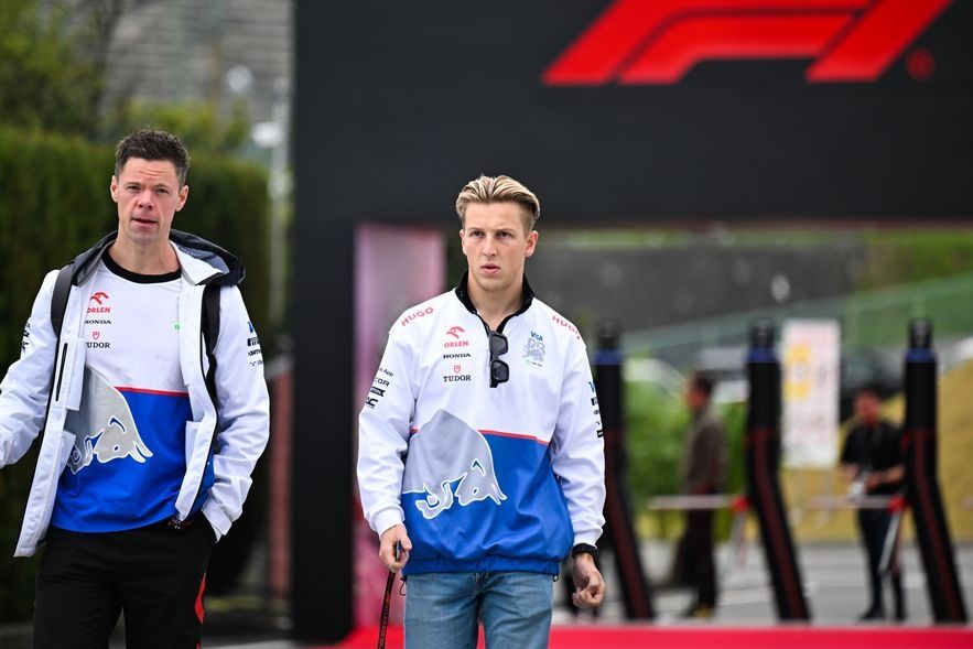 RB: "Bir numaralı adayımız Lawson"