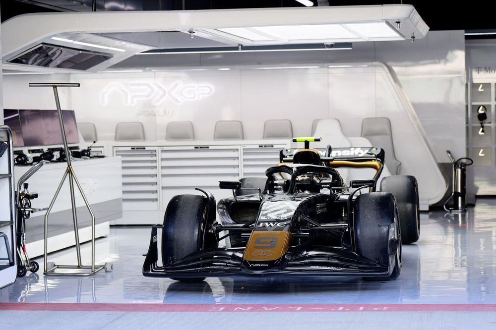 F1 game reveals major movie crossover with Brad Pitt’s APXGP team