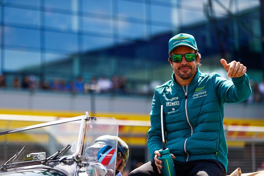 Aston Martin: Alonso Ausztria és Silverstone között beköltözött a ...