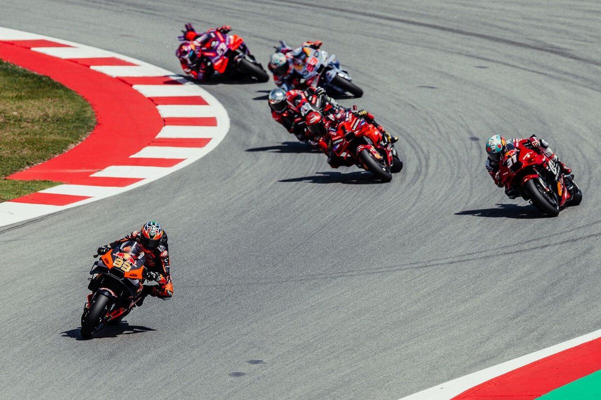 Brad Binder à terre en ayant voulu être trop prudent