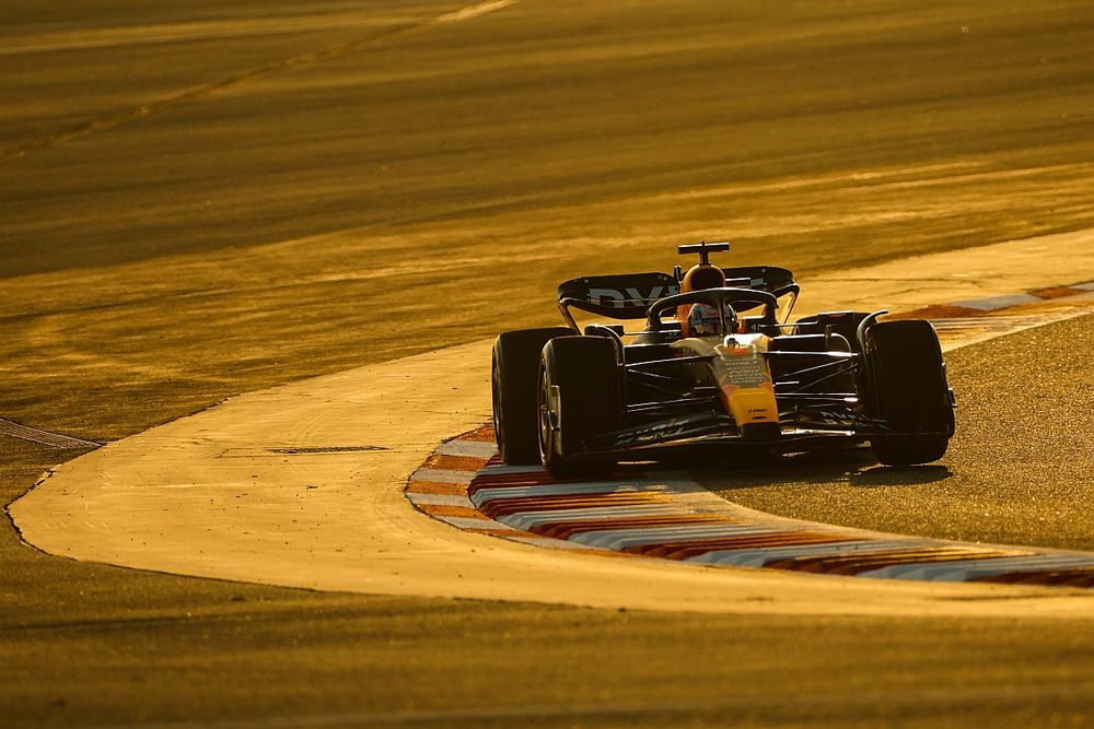 F1 | Verstappen: "Buon inizio. Oggi volevamo solo capire la RB19"
