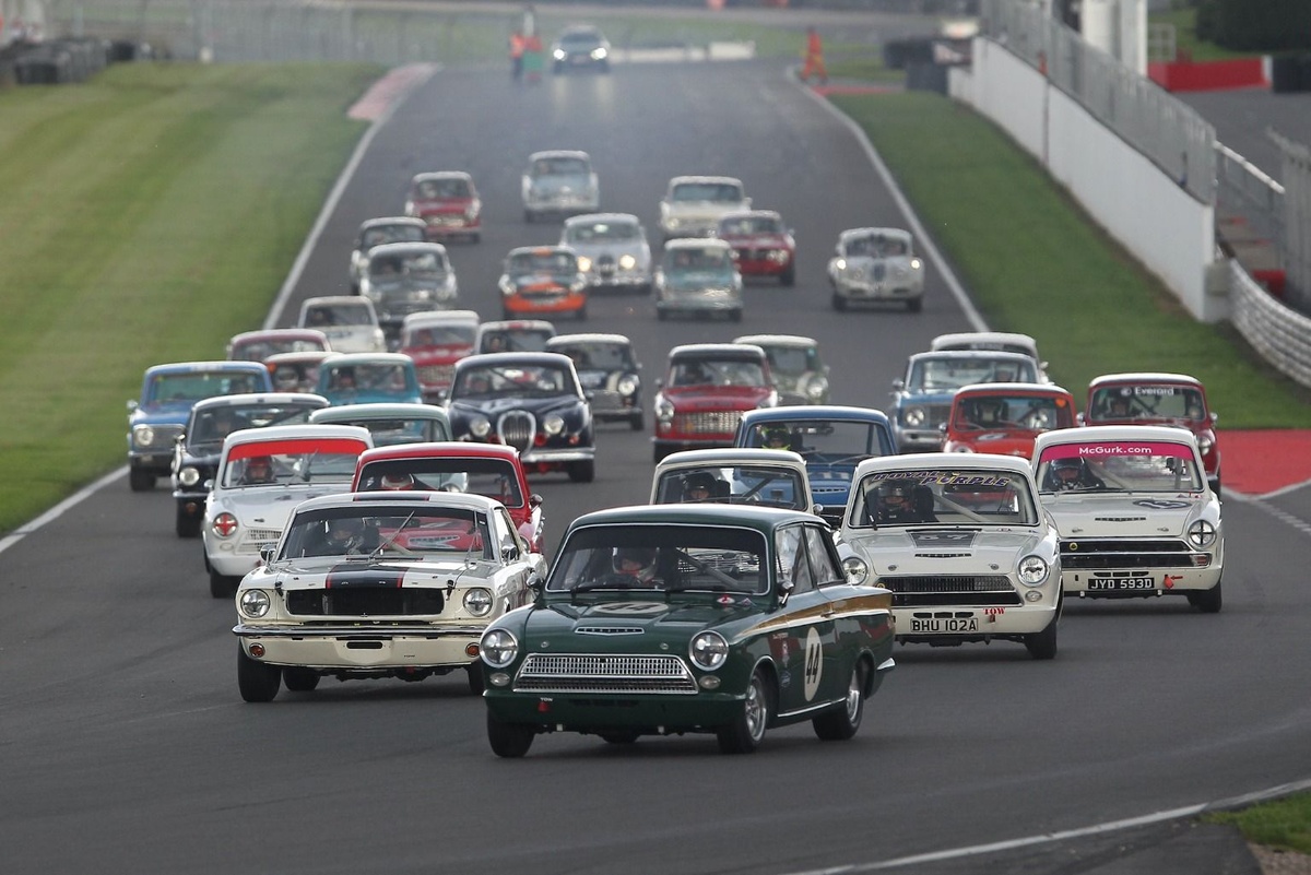 Another historic racing organiser changes hands as Lynn adds HRDC to ...