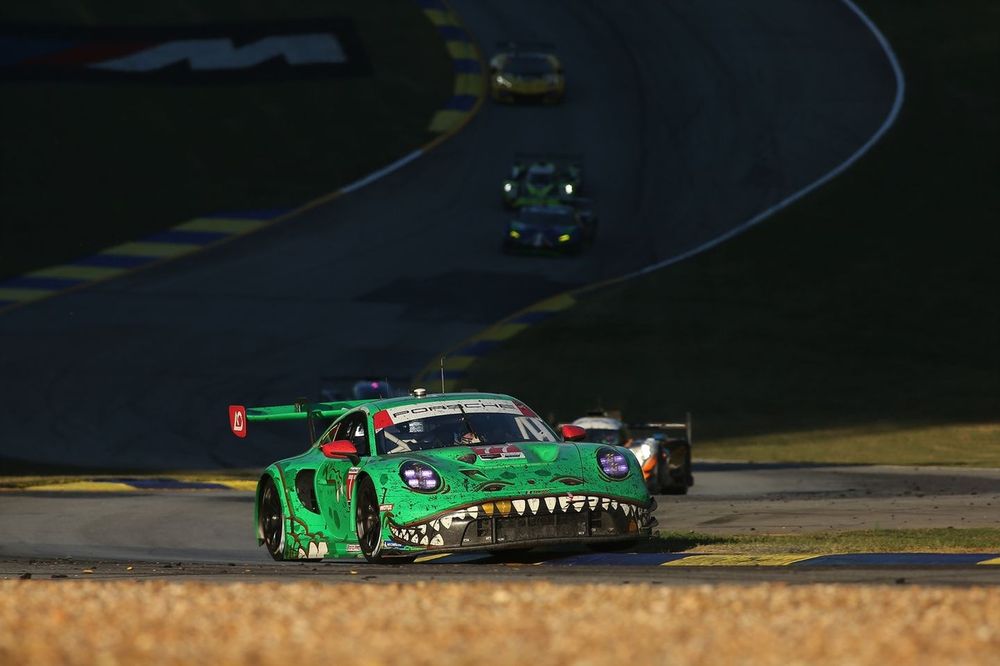 How a faulty steering wheel created a tense IMSA title showdown