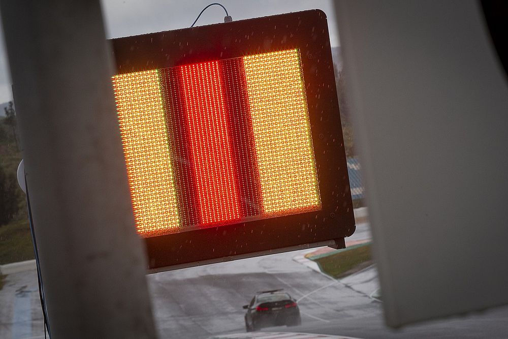 Panel Bendera Digital Diuji Coba di MotoGP Portugal