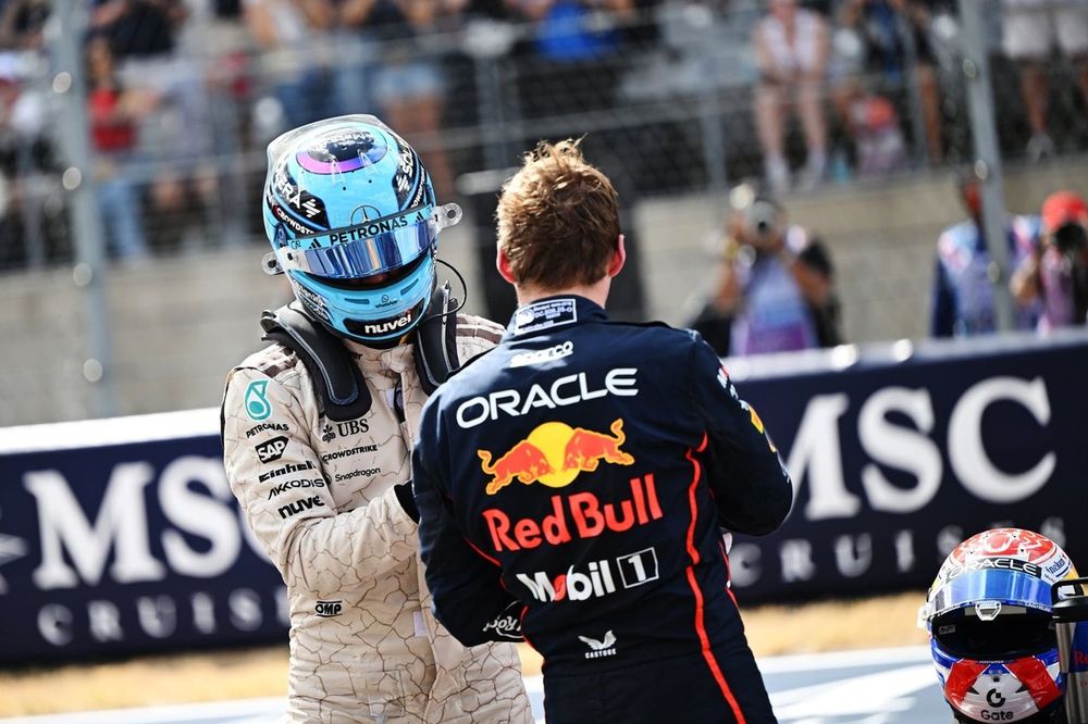 Russell heeft speciale theorie over Max Verstappen en Red Bull in Austin