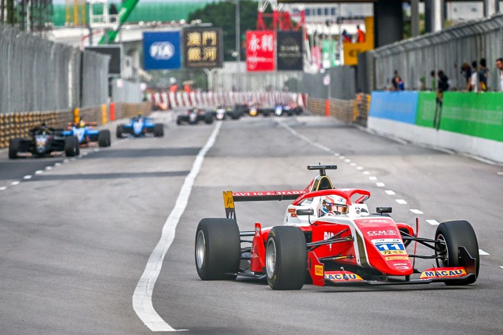 Freddie Slater "unstoppable" in Macau but "gamble" didn't work out