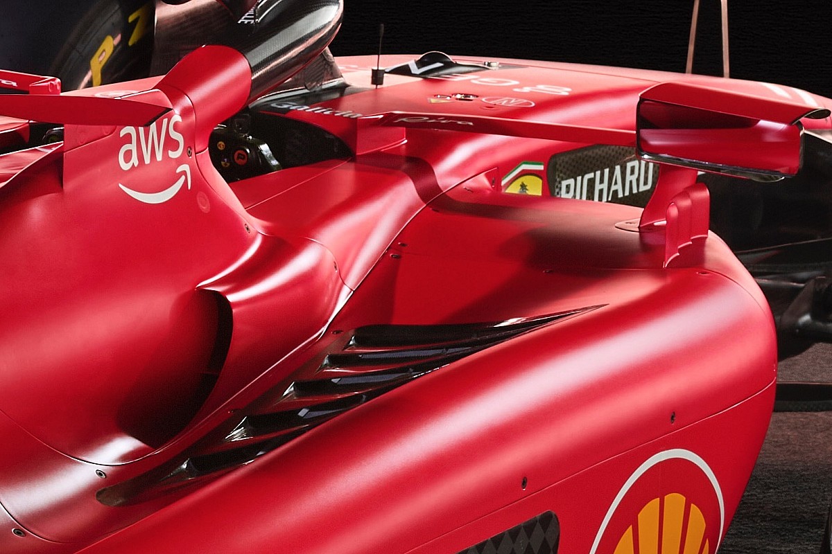 Galeri: Yeni Ferrari SF-23