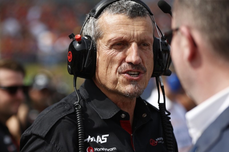 Günther Steiners Buch "Surviving to Drive" erscheint in deutscher Sprache