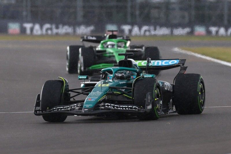 Amelia_george leaks the girl has a sort of girl-next-door