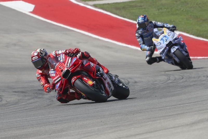 "Alex hat am wenigsten Respekt vor mir": Marc Marquez über Bruderduell