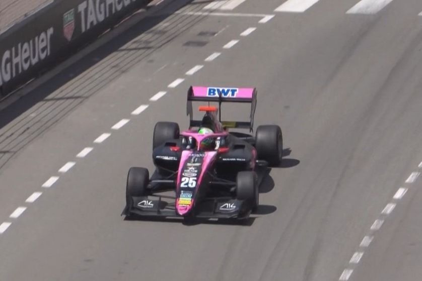 F3 Mónaco: Tsolov domina la carrera al sprint tras la bandera roja