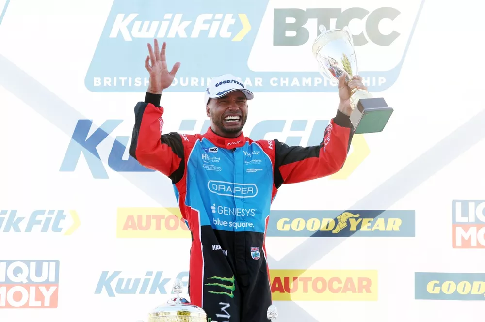 How Hamilton's BTCC fairytale stole the Snetterton show