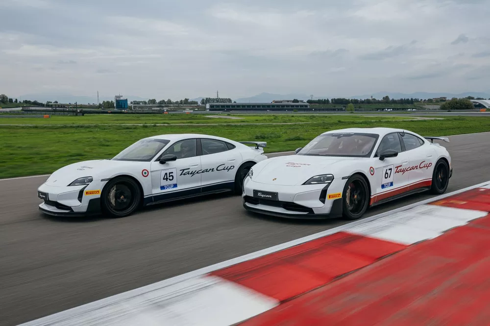 Nasce in Italia la Taycan Cup, primo monomarca tutto elettrico di Porsche