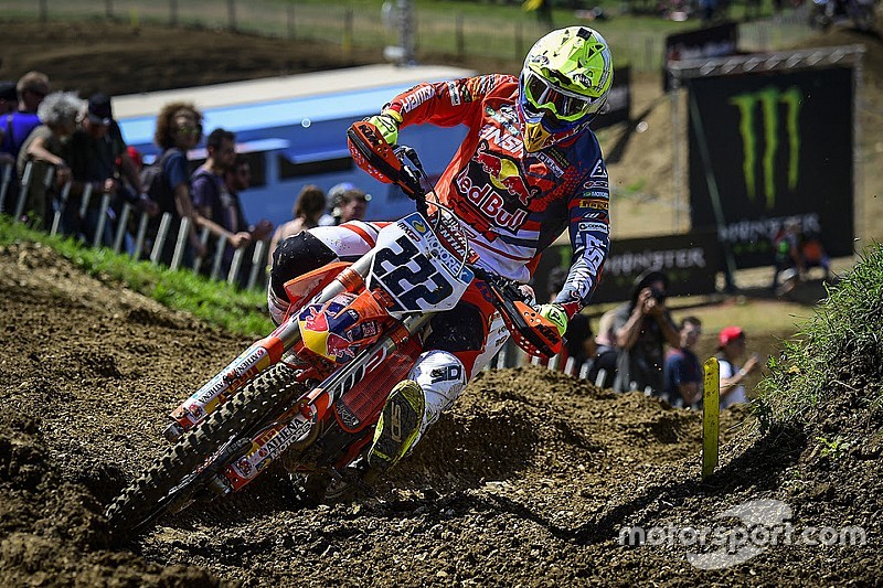 MXGP Frankrijk: Cairoli sneller dan Herlings in natte opwarmsessie