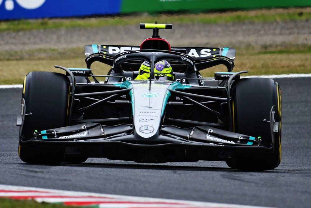 Mercedes F1 eerste team met omzet van meer dan 500 miljoen pond