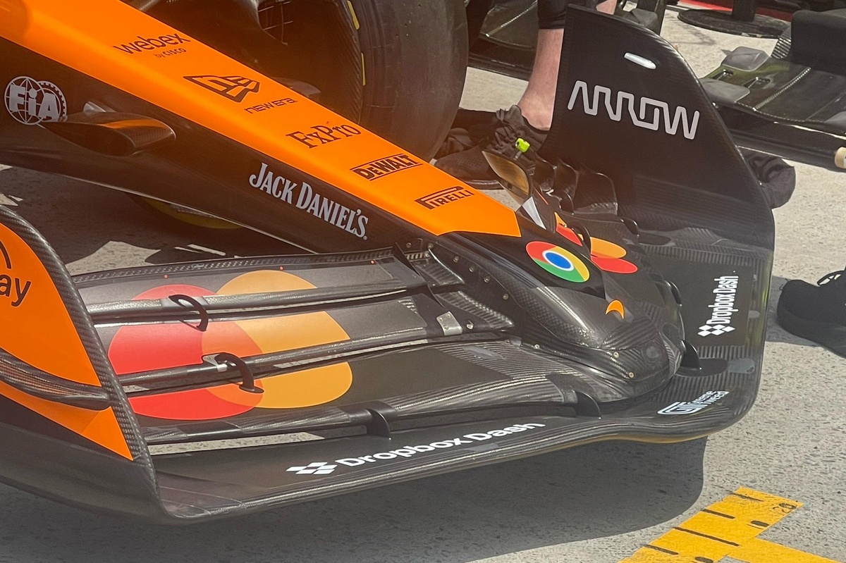 Tecnica F1: McLaren con le "code di sirena" nella nuova ala anteriore