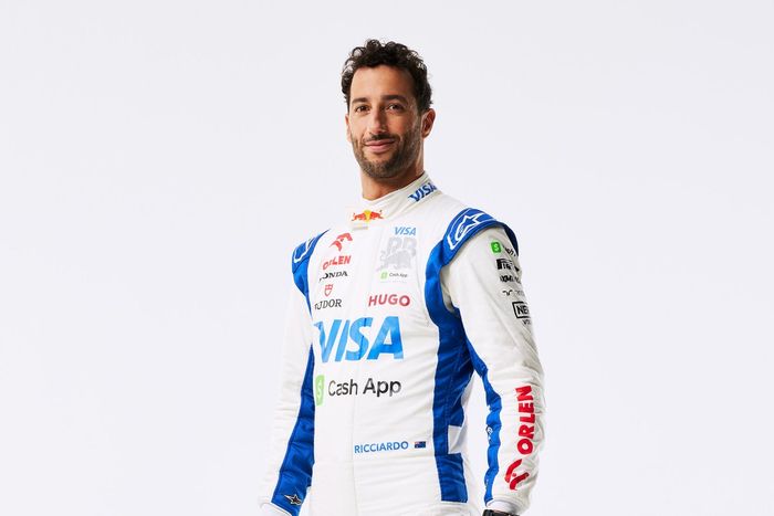 F1 | Si apre l'era Racing Bulls: presentata la VCARB 01