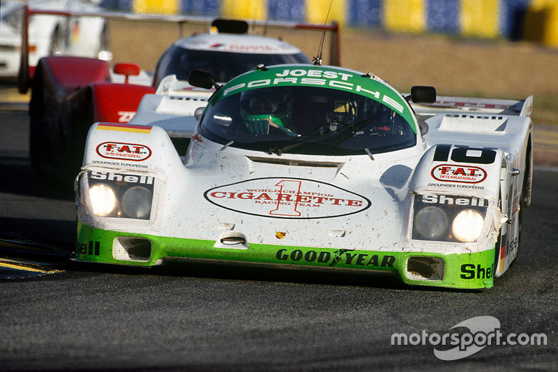 #18 Joest Porsche Racing Porsche 962C: Bob Wollek, Henri Pescarolo ...