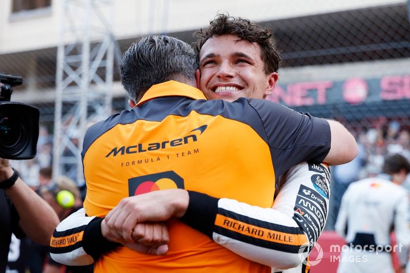 Verstappen : "On était presque en train de faire du Mario Kart"