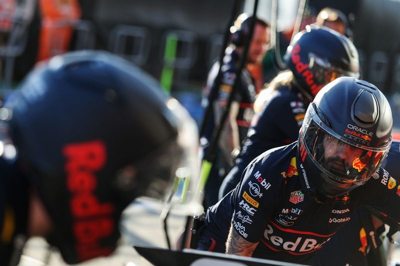 Hamilton : "La pression que je me mets est dix fois plus forte"