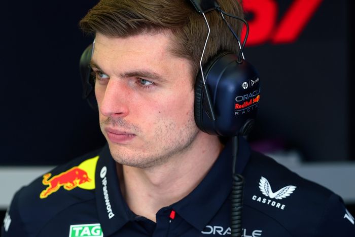 FIA gives verdict on Carlos Sainz swearing in Bahrain after hefty Japan fine