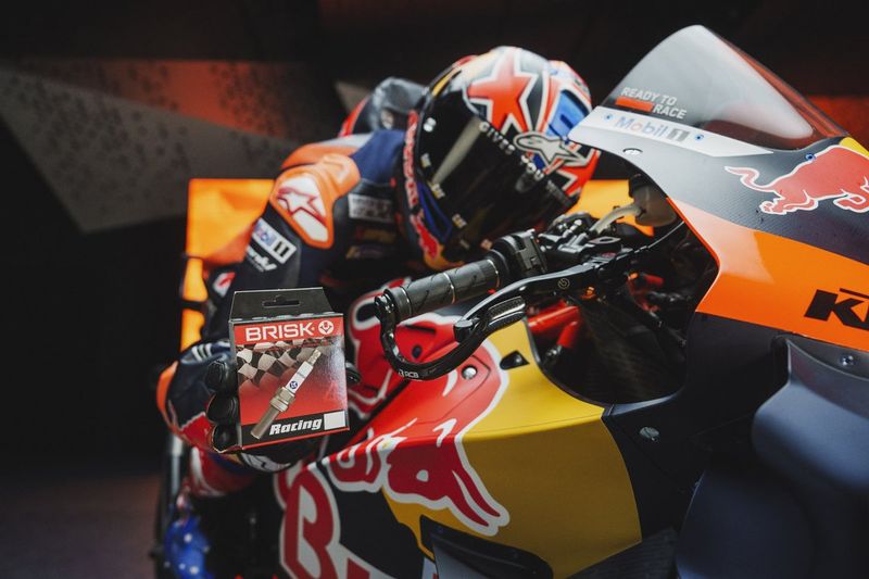 KTM, 2024 için RC16 MotoGP motosikletlerini tanıttı
