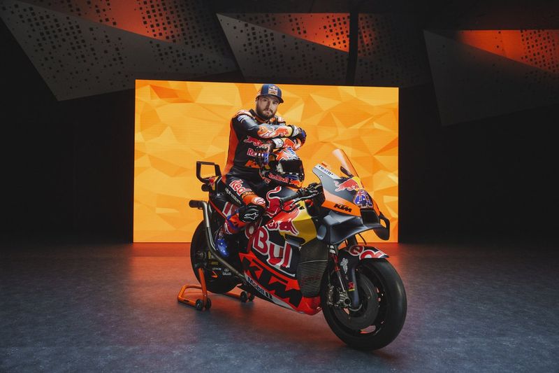 KTM, 2024 için RC16 MotoGP motosikletlerini tanıttı