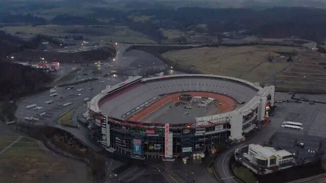 Building Bristol dirt: Transforming ‘The Last Great Colosseum’ - NASCAR ...