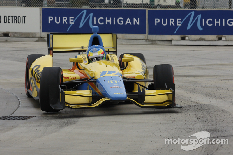 Mike Conway wins in Detroit