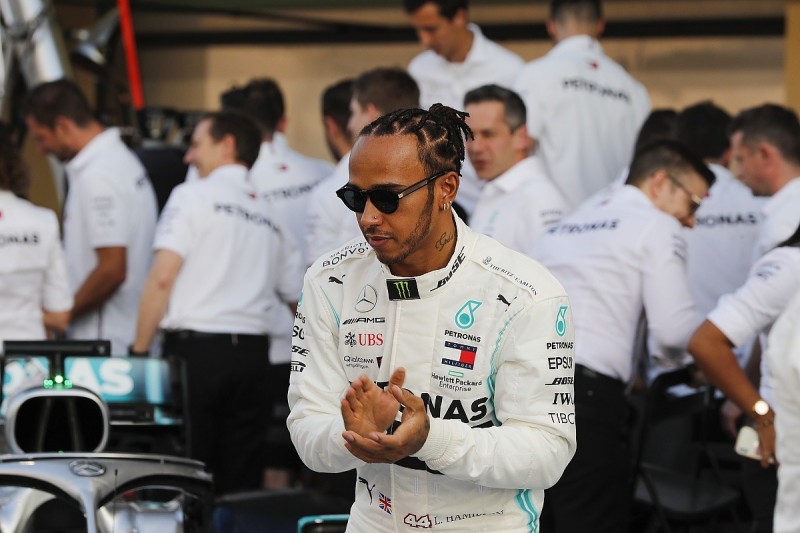 Ferrari "happy" F1 champion Hamilton is available for 2021