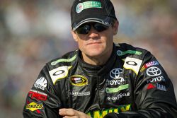 Brotherly love ... Kenny Wallace to fill in for recovering brother Mike